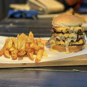 Zani Eatery: Satisfy Your Cravings with the Best Burgers and Wings in ...